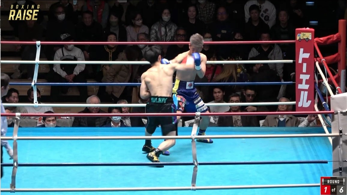 小山 涼介 – BOXING RAISE